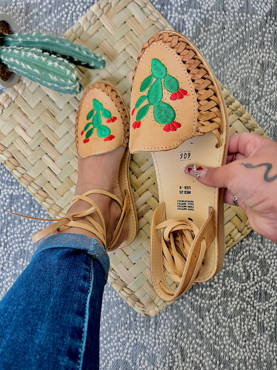 El nopal huarache – Rosiita's B-utique